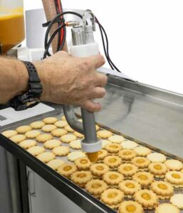 Mini-fill Electro-pneumatic Injecting & Filling Machine – BELDOS